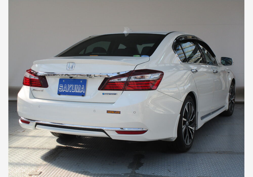 H28 アコードHV2.0 EX | 中古車情報 | 市川で中古車のことなら株式会社サクマオート