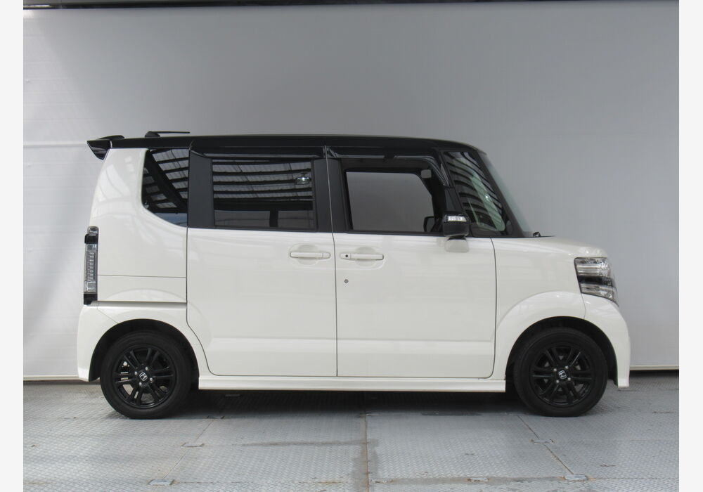 H28 N-BOX0.66 | 中古車情報 | 市川で中古車のことなら株式会社サクマオート