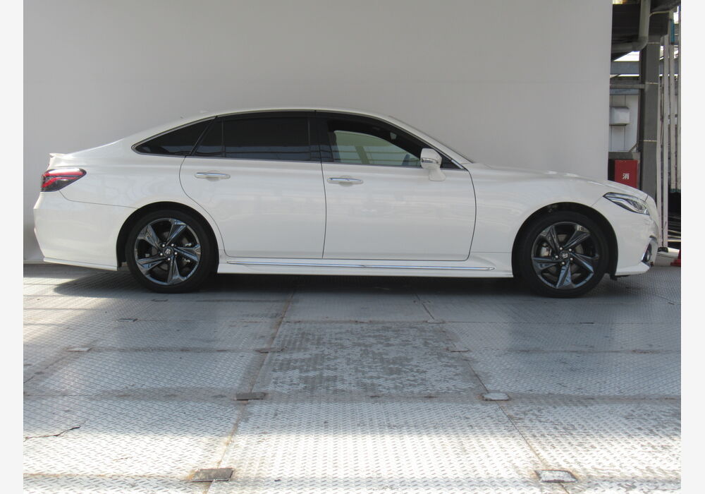 R2 クラウンHV2.5 RS | 中古車情報 | 市川で中古車のことなら株式会社サクマオート