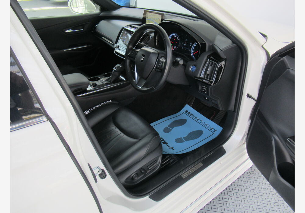 R2 クラウンHV2.5 RS | 中古車情報 | 市川で中古車のことなら株式会社サクマオート