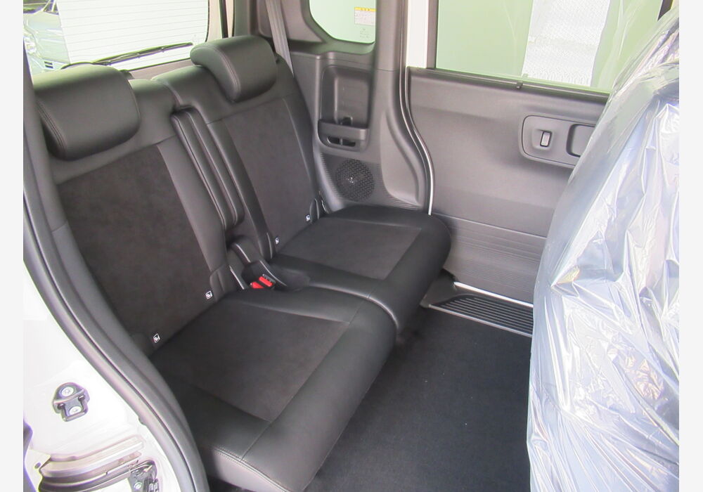 R5 N-BOX0.66 カスタムターボ | ホンダ | 中古車を市川でお探しの方に向けてギャラリーを公開しております