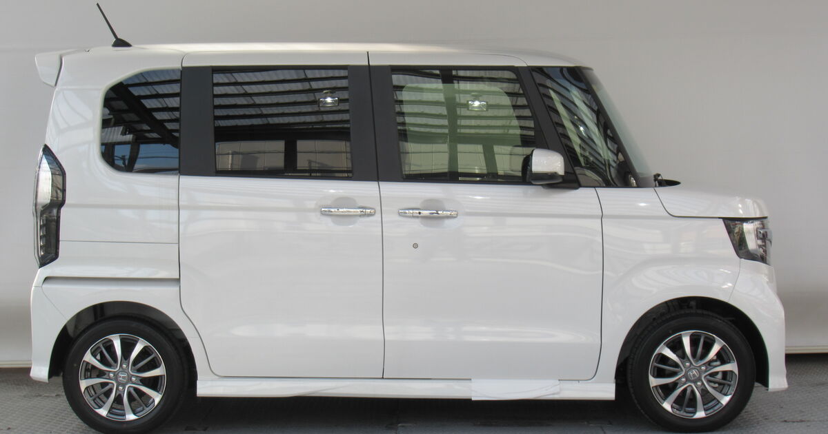 R5 N-BOX0.66 カスタムL | 中古車情報 | 市川で中古車のことなら株式会社サクマオート