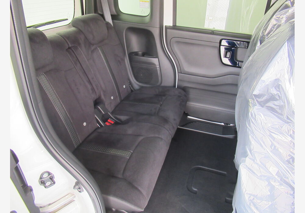 R5 N-BOX0.66 カスタムL | 中古車情報 | 市川で中古車のことなら株式会社サクマオート