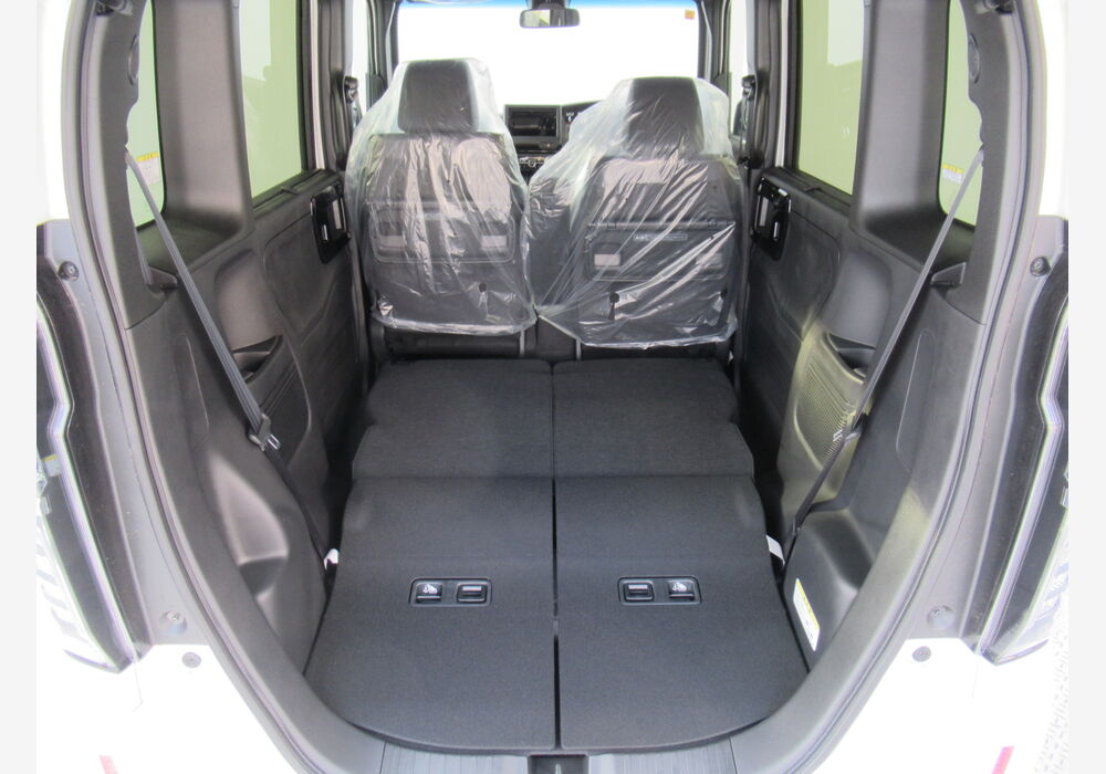 R5 N-BOX0.66 カスタムL | 中古車情報 | 市川で中古車のことなら株式会社サクマオート