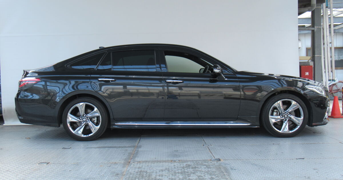 H31 クラウンHV2.5 RSアドバンス | 中古車情報 | 市川で中古車のことなら株式会社サクマオート